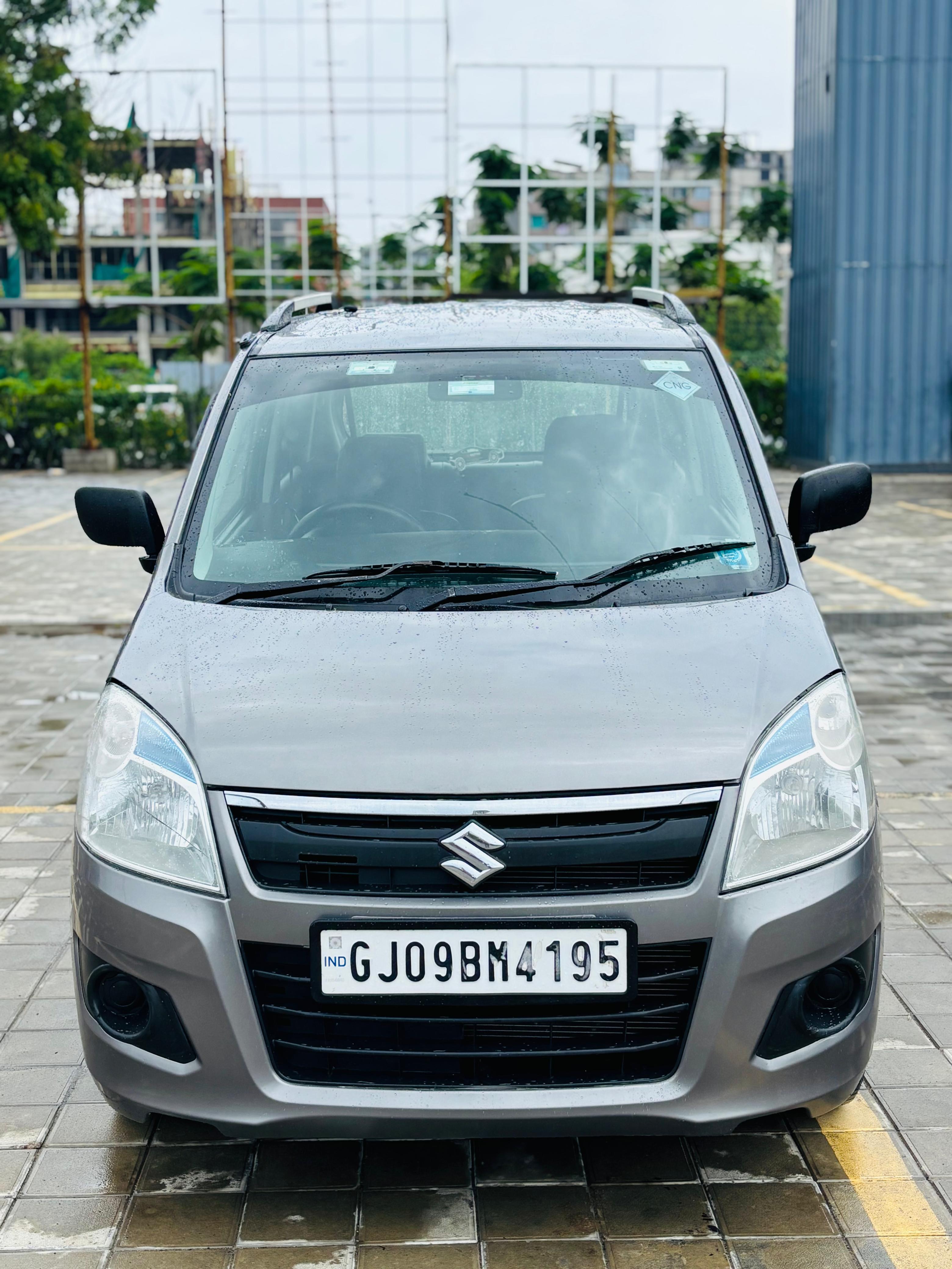 Buy Used Maruti Suzuki Wagon R LXi (O) 1.0 CNG 2016 in Ahmedabad